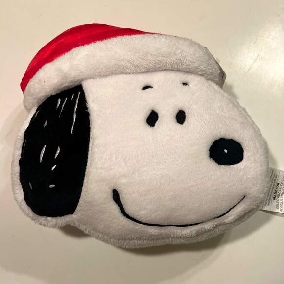 Peanuts | Accents | Peanuts Snoopy Pillow Home Accent Holiday Pillow 4 ...